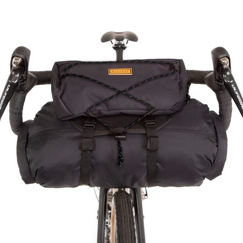 Bolsa de manillar bikepacking Restrap Bar Bag Large con capacidad 17 litros